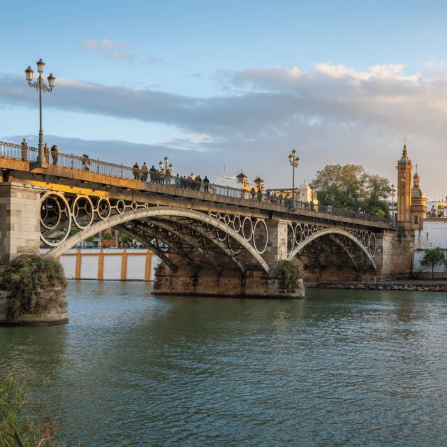 Seville: Tiny-Group Triana Iconic Neighborhood Walking Tour - Key Points