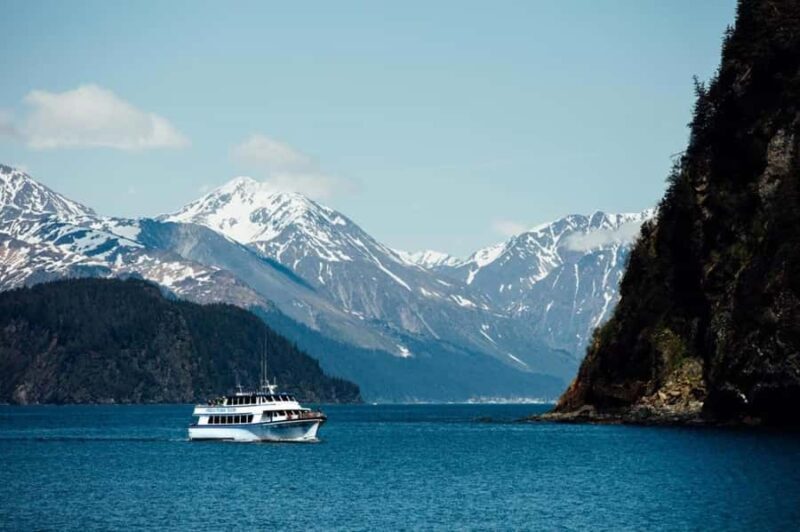 Seward: Kenai Fjords National Park Glacier Dinner Cruise - Key Points