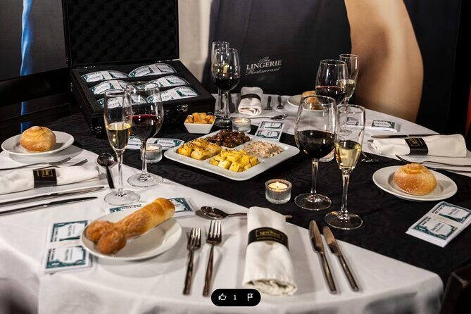 Sexy Cabaret Show with Dinner in Lisbon - The Value of the Experience
