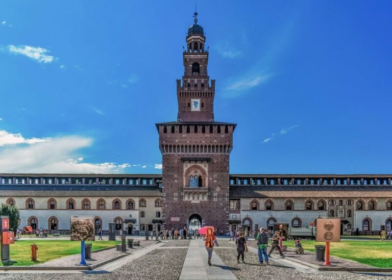 Sforza Castle and Michelangelo's Pietà Rondanini Tour - A Close Look at the Experience