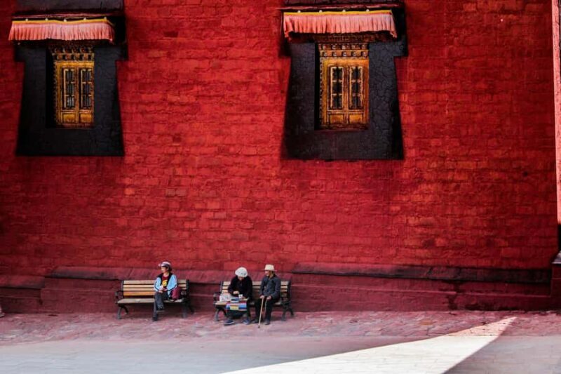 Shanghai: 10-Day Tibet Train Tour with Everest Base Camp - What Makes This Tour Special