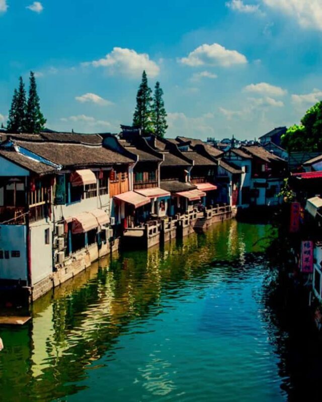 Shanghai: 2-Day Private Tour with 5-Star Hotel Stay - Who Is This Tour Best For?