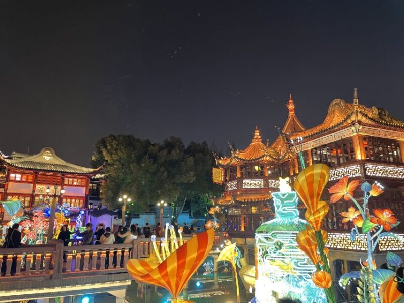 Shanghai: 4-Hour Guided City Highlights Tour - The Serenity of Yuyuan Garden