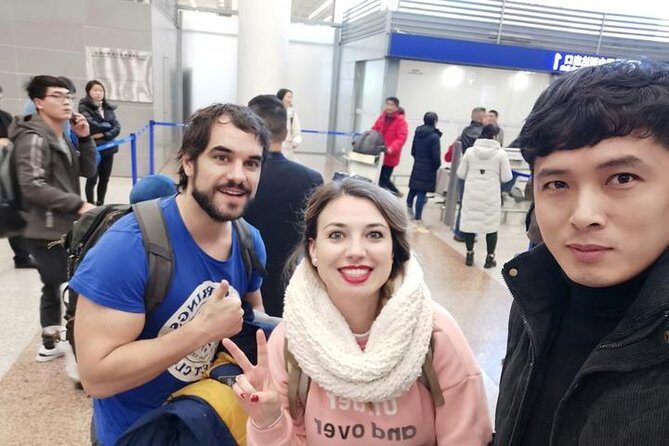 Shanghai Baoshan Cruise Port to Shanghai hotel:Private transfer service - The 50-Minute Journey: What You Can Expect