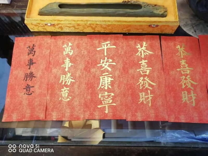 Shanghai Calligraphy Workshop & Tour in Qibao Ancient Town - Exploring Qibao: Temples, Alleyways, and Local Eateries