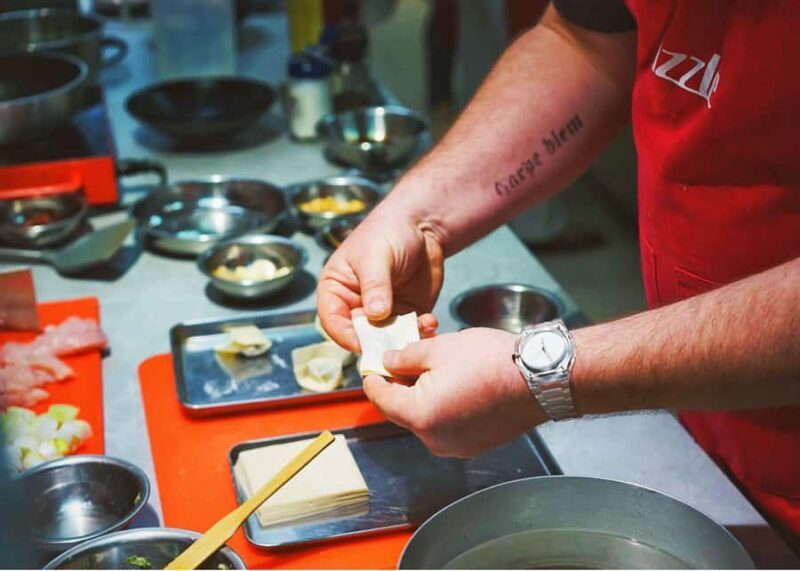 Shanghai: Chinese Cooking Class with Michelin Chef - Key Points