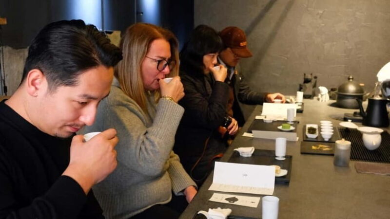 Shanghai: Chinese Tea Experience with Tasting and Relaxing - Is It Worth the Cost?