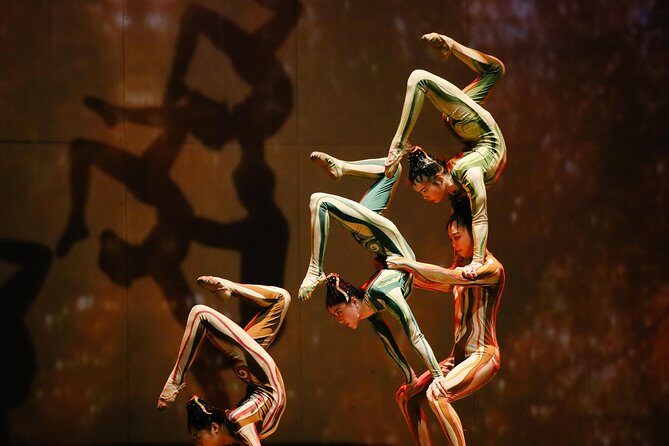 Shanghai Circus World: ERA2 Intersection of Time Acrobatics Show - A Full Breakdown of the Experience