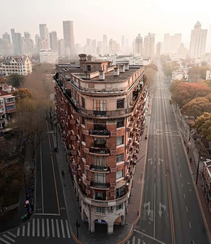 Shanghai City Essentials: Culture, Yu Garden & Night Views - Key Points