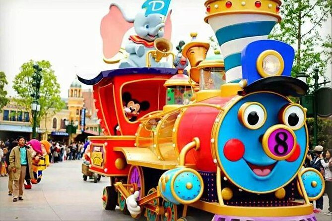 Shanghai Disneyland To Shanghai hotels:Private with Meet & Greet Service - Key Points