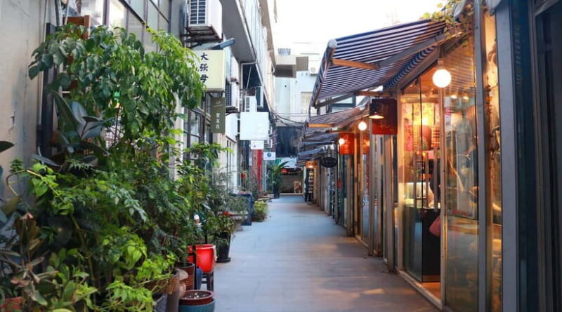 Shanghai Essentials: Culture, Cuisine, Garden & Night Views - Key Points