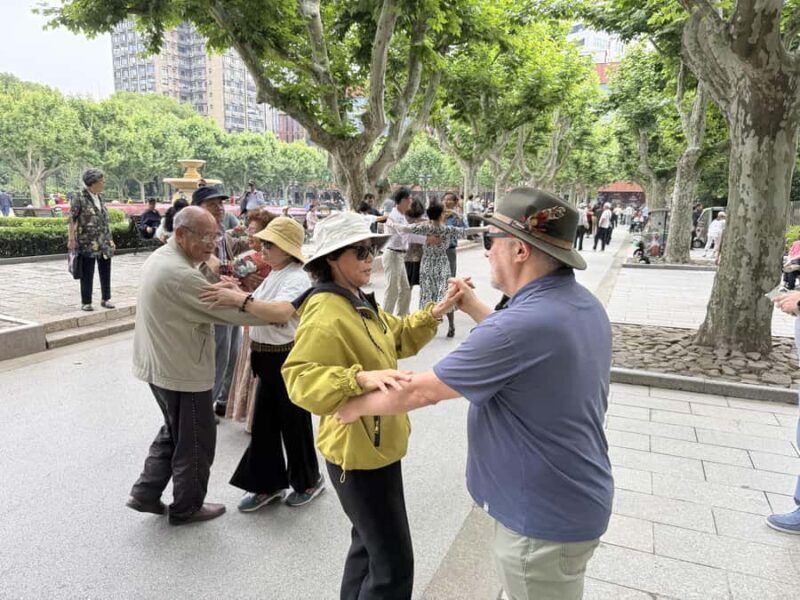 Shanghai: French Concession Tour with Craft Class - Key Points