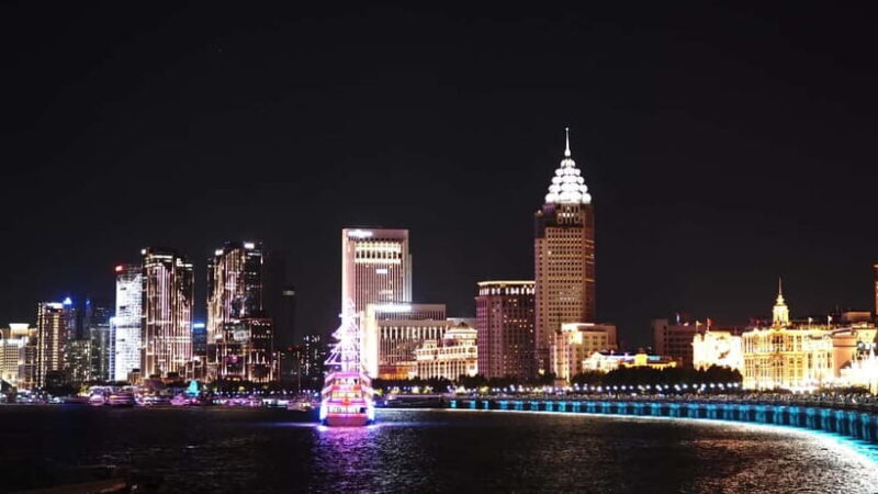 Shanghai: Huangpu River Evening Cruise Ticket - Who Will Love This Experience?