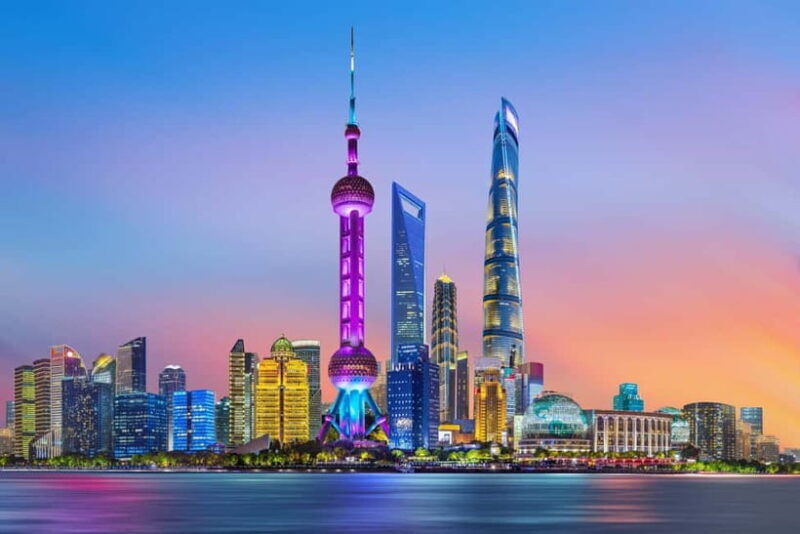 Shanghai: Jing'an Temple, Yu Garden, and Bazaar Private Tour - Key Points