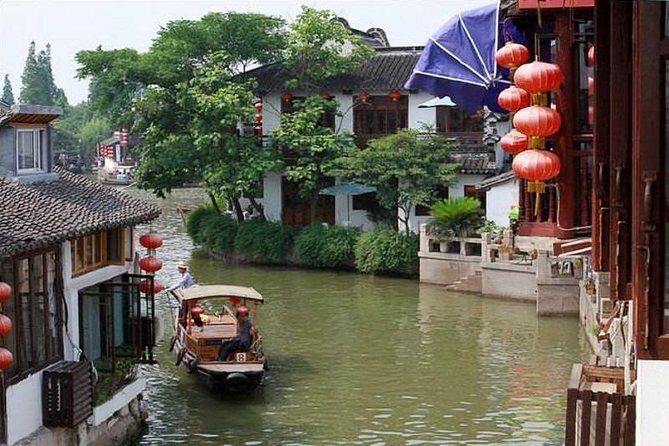 Shanghai Layover Tour to Zhujiajiao Water Town with Maglev Train Ride Option - The Itinerary: What to Expect
