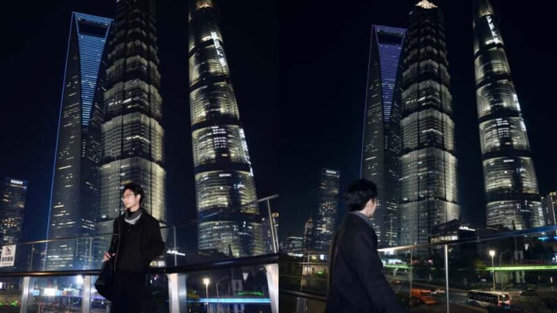 Shanghai: Night City View Photoshoot at Lujiazui - Key Points