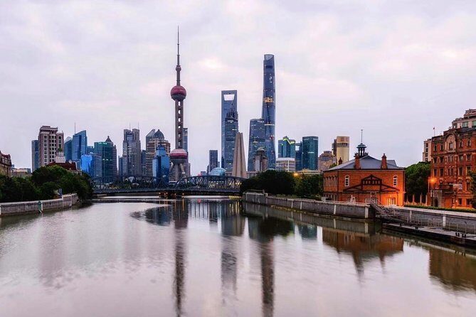 Shanghai Night Tour to Huangpu River Cruise +Dingtaifeng or Buffet at Cruiseship - Key Points