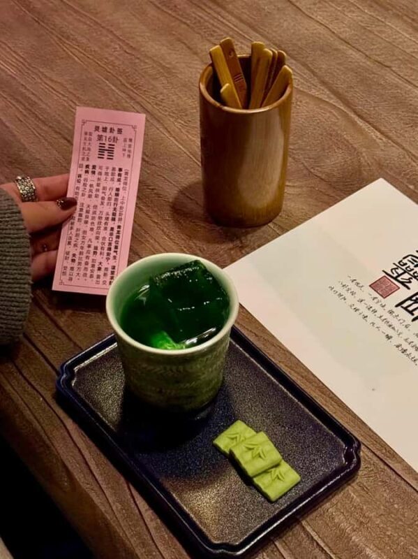 Shanghai Nightlife: Traditional Chinese Medicine Cocktails - The Practicalities: What You Need to Know