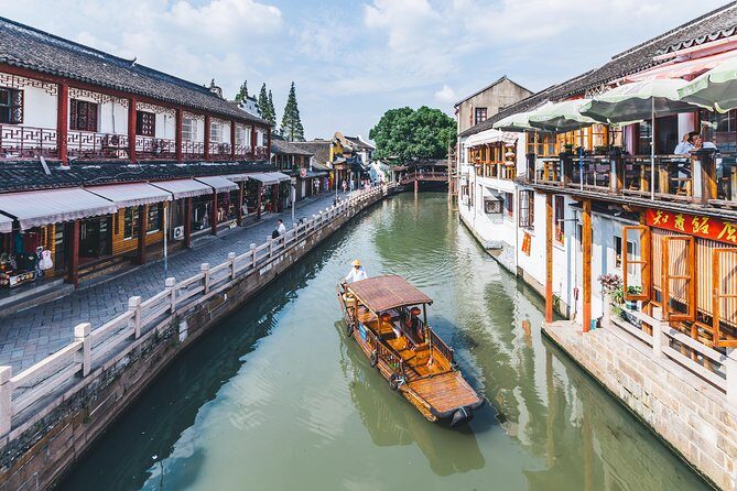 Shanghai Private 7 Hours Tour: Zhujiajiao and One More Attraction in Downtown - What Makes This Tour Stand Out?