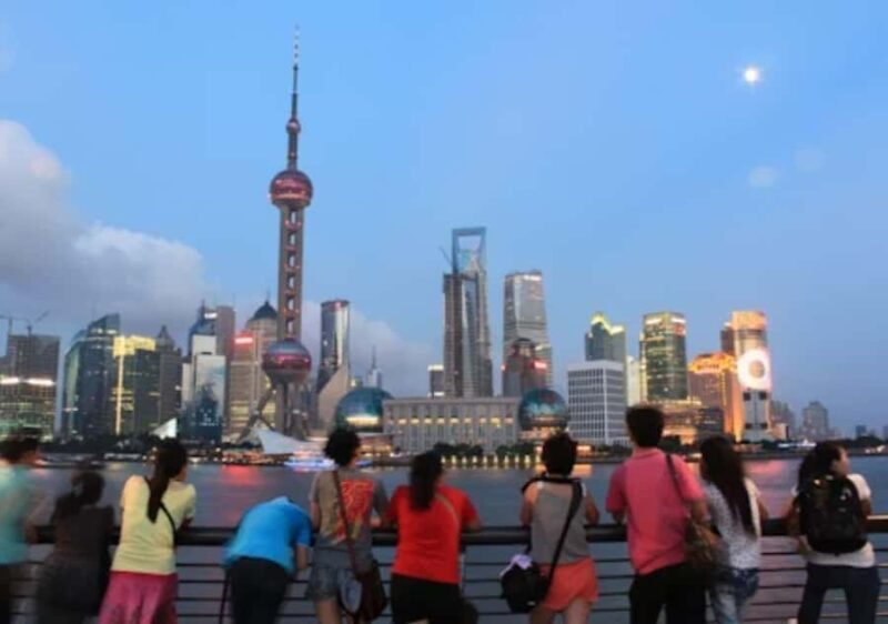 Shanghai: Private Bund & Old City Architecture Tour - Authentic Experiences and Insider Tips