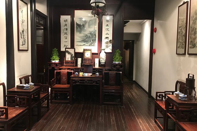 Shanghai Private Cultural Tour of Former French Concession and the Bund - An In-Depth Look at the Shanghai Private Cultural Tour