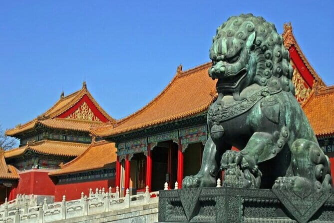 Shanghai Private Day Tour with Must-see Attractions & Cruise in Huangpu River - FAQ