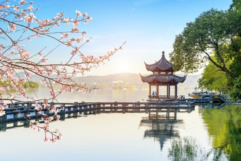 Shanghai: Private Guided Tour to Hangzhou by Bullet Train - The Experience: Value and Authenticity