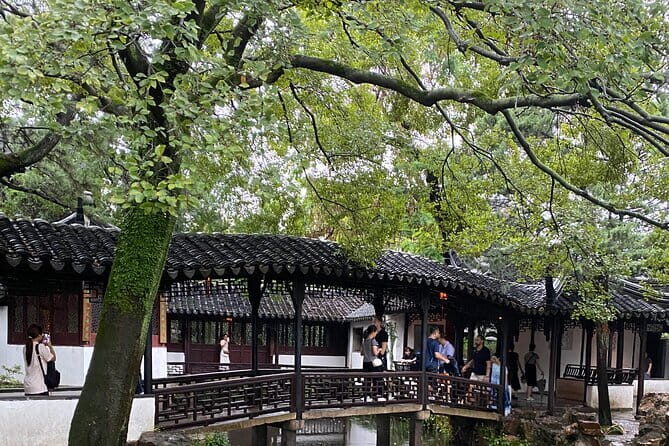 Shanghai Private Half-Day Tour Featuring Local Lifestyle including Yu Garden - Who Will Love This Tour?
