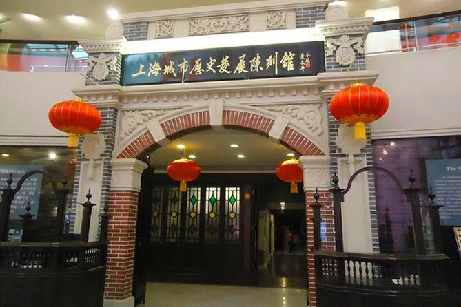 Shanghai Private Layover Tour of the Bund, Yu Garden and Oriental Pearl Tower - FAQs