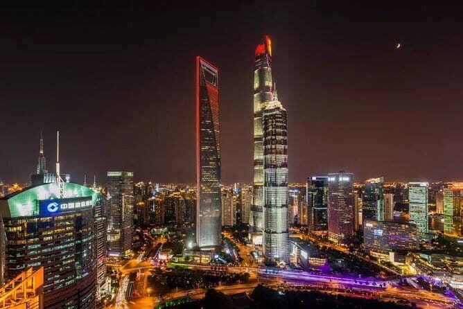 Shanghai Private Night Tour: Shanghai Tower, Bund, Yuyuan Bazaar - Key Points
