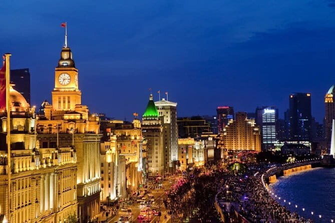 Shanghai Private Night Tour: Shanghai Tower, Bund, Yuyuan Bazaar - Exploring Shanghai by Night: What Treasures Await?