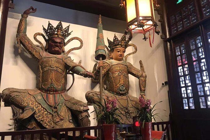 Shanghai Private Tour: Jade Buddha Temple, World Financial Center&Acrobatic Show - In closing