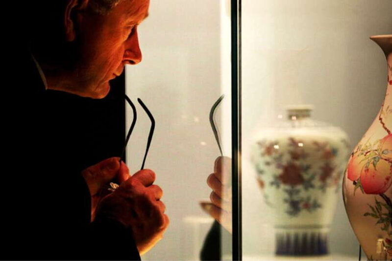 Shanghai: Private Tour of the Shanghai Museum - A Detailed Look at the Experience