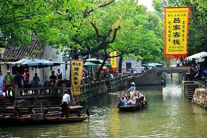 Shanghai Private Transfer from Suzhou with Stop-over at Tongli Water Town - An Easy and Luxurious Way to Travel from Suzhou to Shanghai