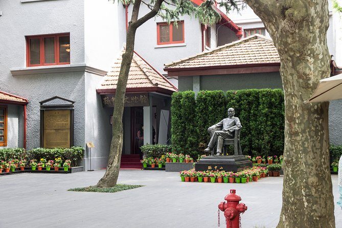 Shanghai Propaganda and History Walking Tour - Authentic Experiences and Authenticity