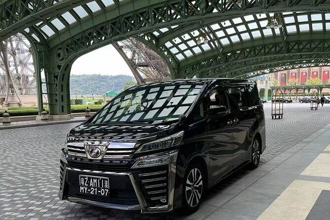 Shanghai Pudong Airport to Shanghai Hotels: Private with Meet & Greet Service - Seamless Arrival Experience with Meet & Greet Service