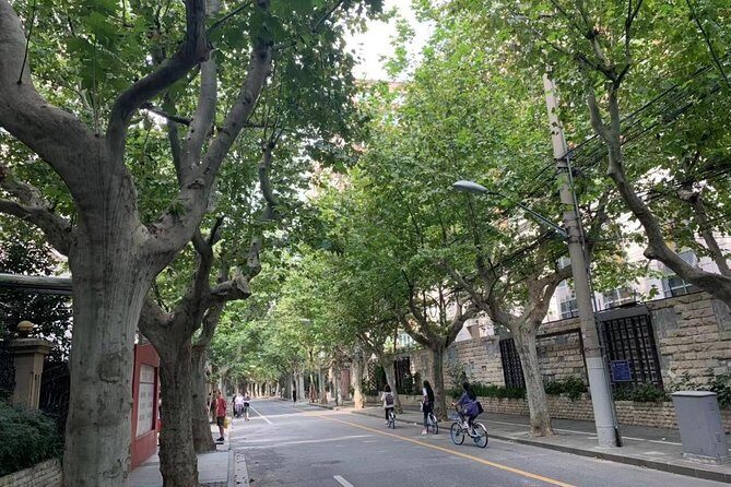 Shanghai Quality Group Tour Afternoon Departure - Finding Serenity at Jade Buddha Temple