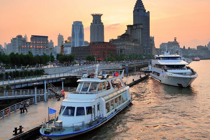 Shanghai River Cruise & City Lights - Key Points