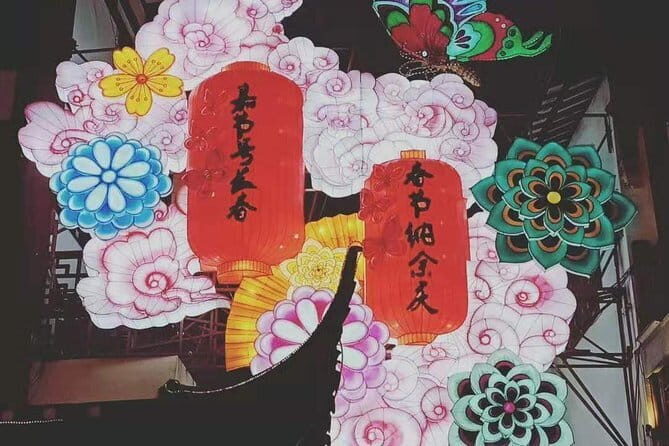 Shanghai Tour of the Bund, Sinan Road and Dinner inside the Oriental Pearl Tower - Key Points