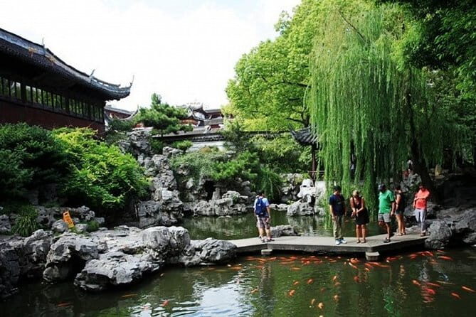 Shanghai Water Town Zhouzhuang Day Trip by Limo from Shanghai - FAQ