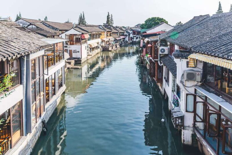 Shanghai: Zhujiajiao Water Town and City Private Day Tour - An In-depth Look at What the Tour Offers