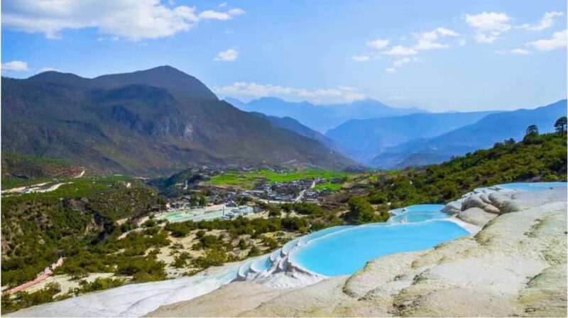 Shangri-La: Private Customizable Tour - The Scenic Charm of Napa Sea and Baishui Terrace