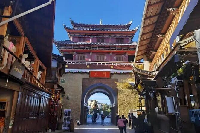 Shangri-La Private Day Tour - What’s Included, What’s Not?