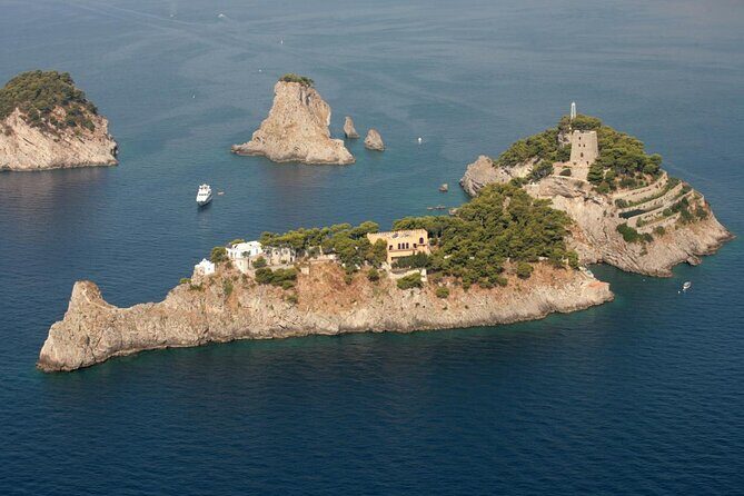 Shared Boat Tour Amalfi Coast from Sorrento - Key Points