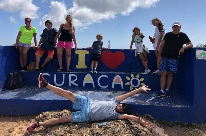 Shared Curacao East Side Tour and Liquor Tasting - FAQ