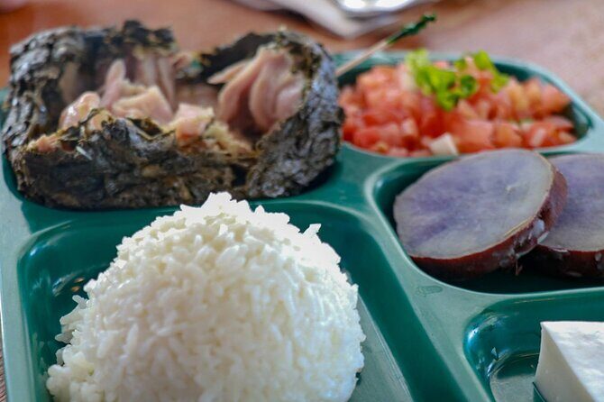 Shared Food & Waterfall Tour in Honolulu - Waialua Estate Coffee and Chocolate (40 Minutes)