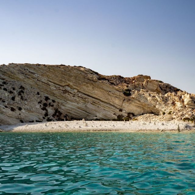 Shared Morning Cruise around Santorini's best beaches - FAQ
