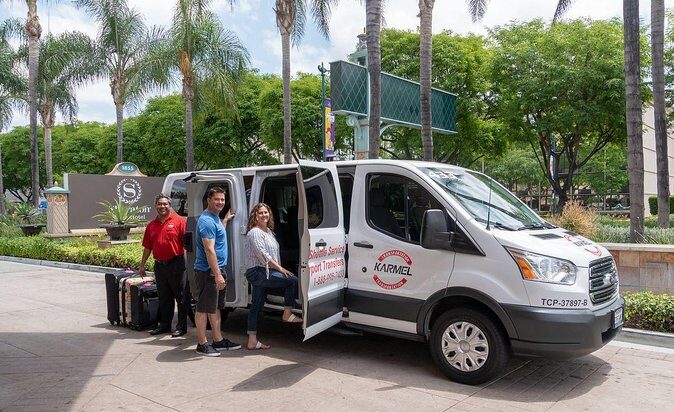 Shared ride Arrival Transfer John Wayne airport to Anaheim hotels - An Honest Look at the Experience