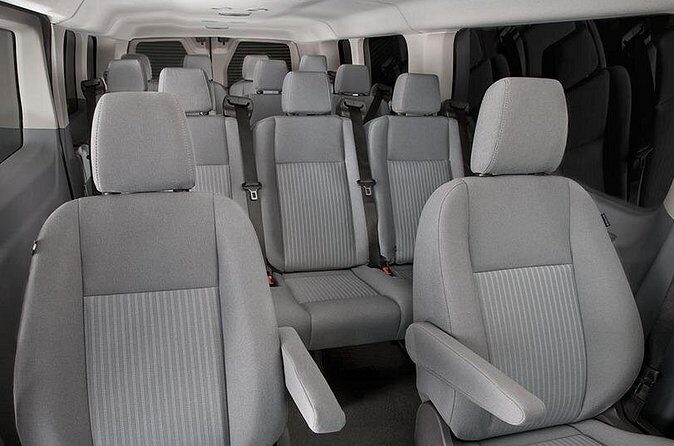 Shared Round Trip Transfer Providenciales Airport to Providenciales Hotels - Reviewing the Experience through Real Feedback