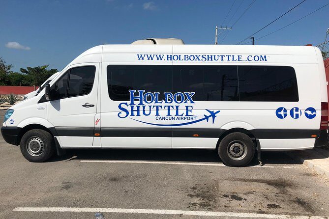 Shared Shuttle Cancun Airport to Holbox Ferry (Chiquila Port) - Transport Quality and Luggage Handling